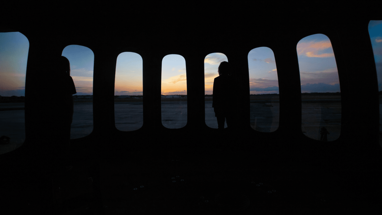 The Largest Capsule Ever Made Redefines Human Space Travel - Tomorrow's ...