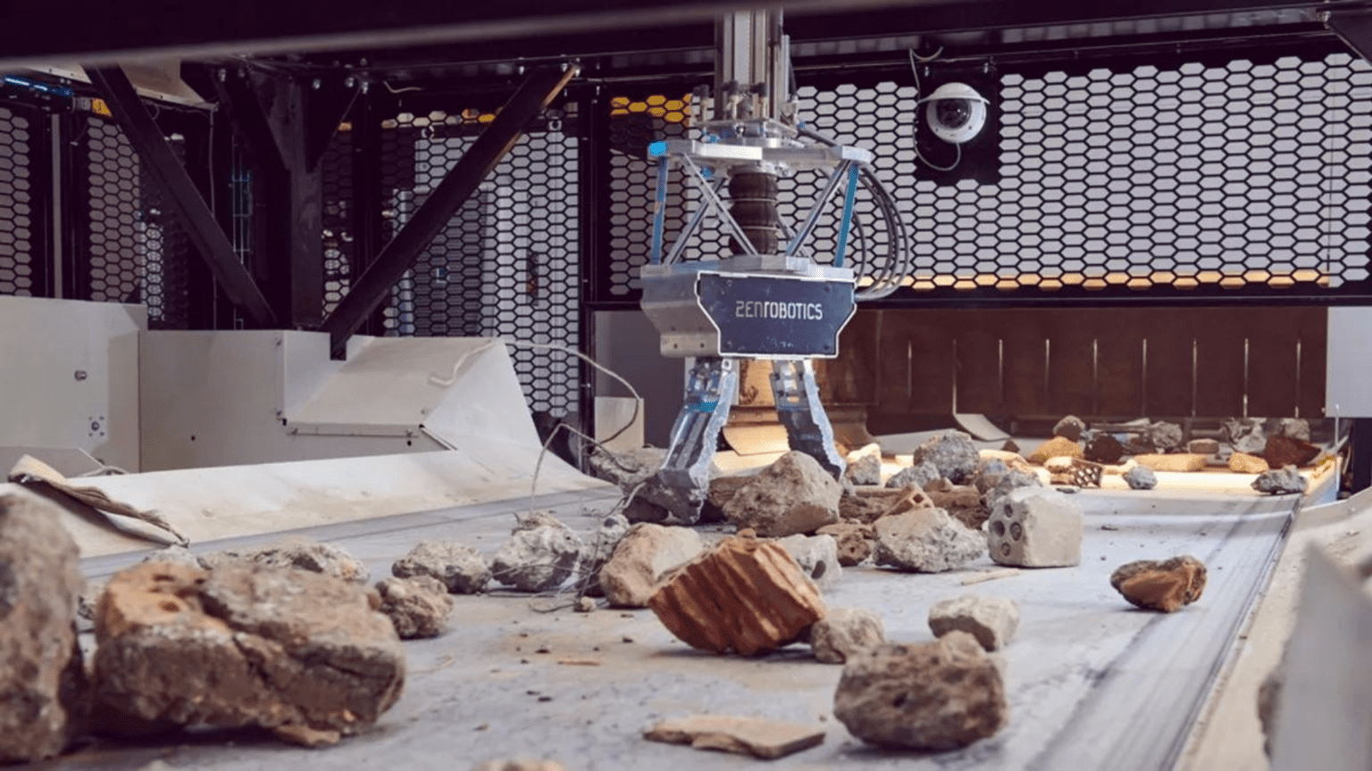 AI-Powered Robot Identifies and Sorts 500 Categories of Waste ...