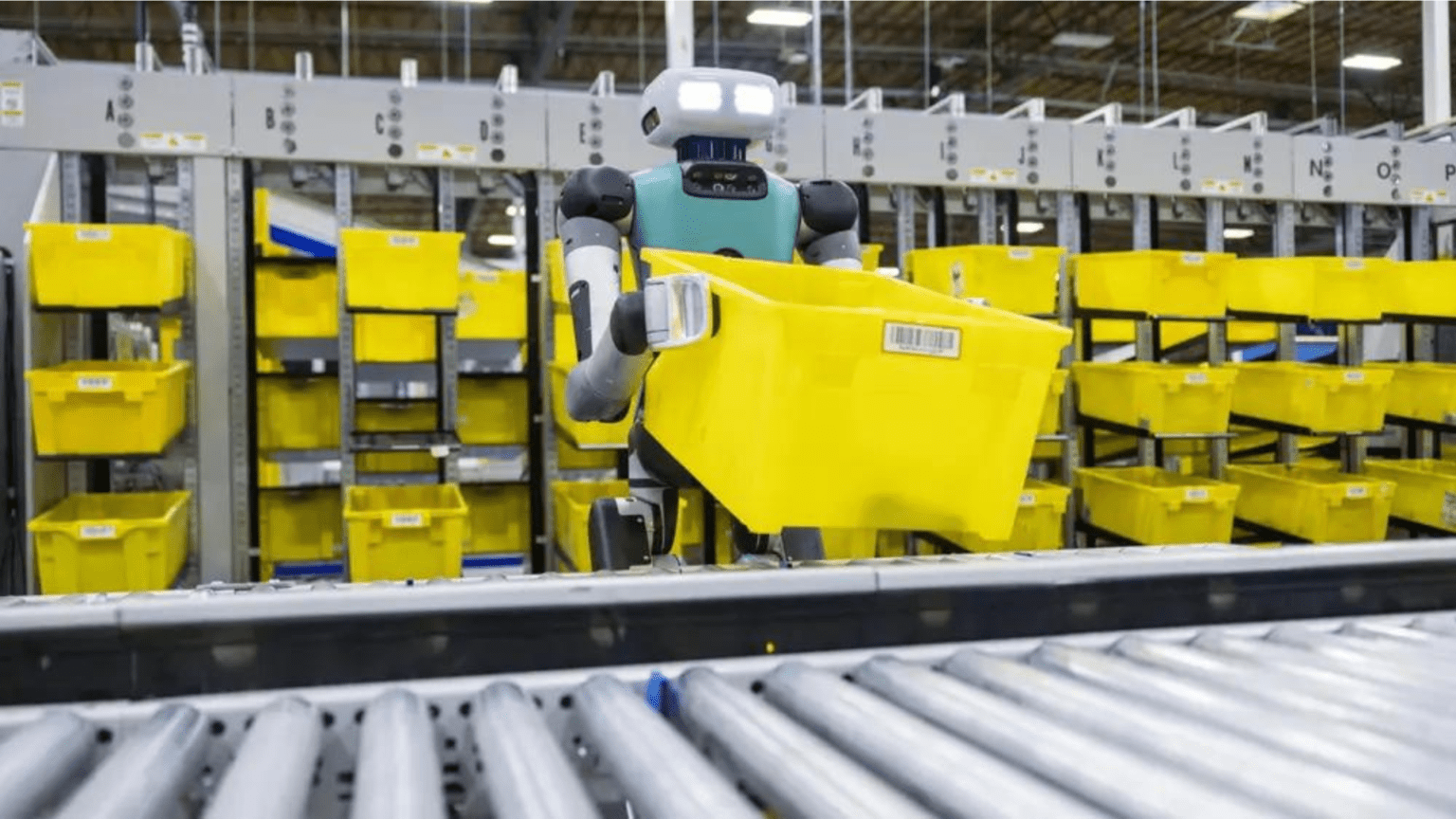 Amazon Warehouse's Robot Staff Continues to Get Bigger - Tomorrow's ...