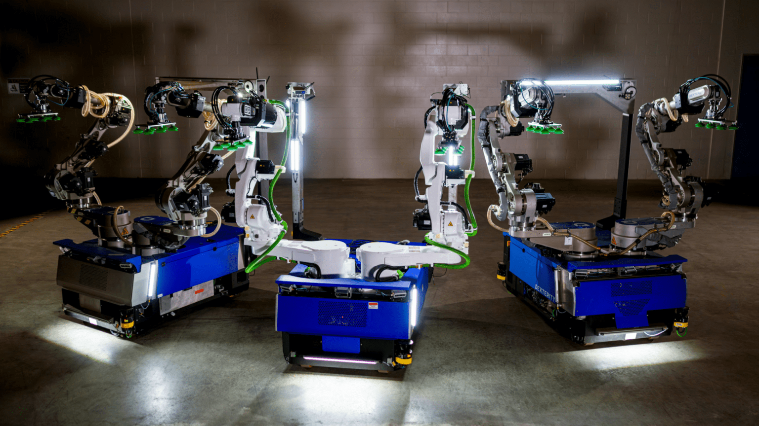 U.S. Firm Develops World's First Super-Humanoid Industrial Robot ...