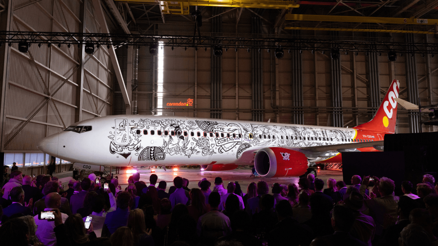 World's First "Fully Tattooed" Aircraft Takes Art to the Sky - Tomorrow ...