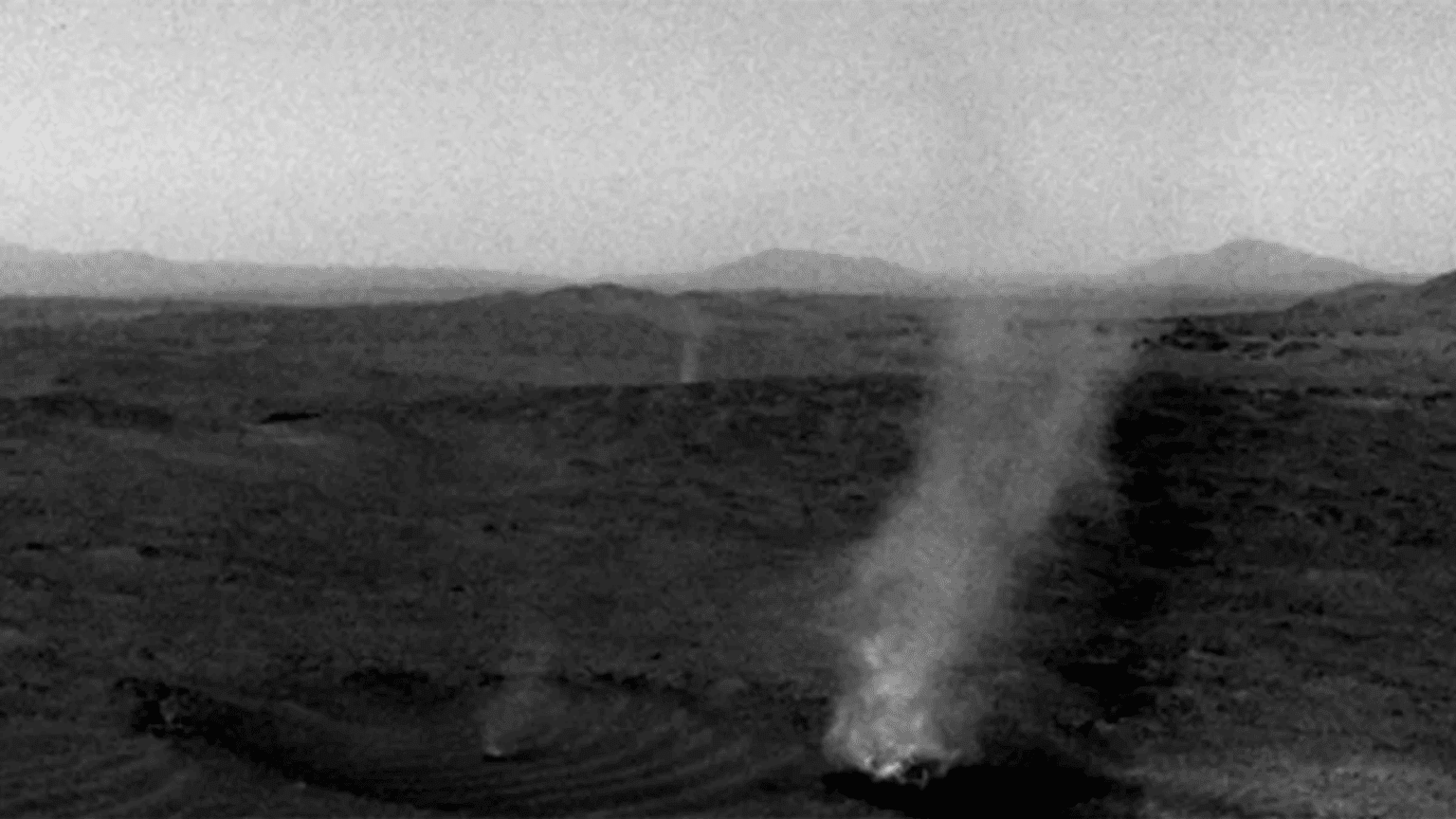 NASA May Have Detected the First-Ever Evidence of Lightning On Mars ...