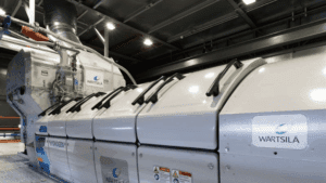 World’s First Large-Scale Hydrogen Engine Will Help Supply Power Grid ...